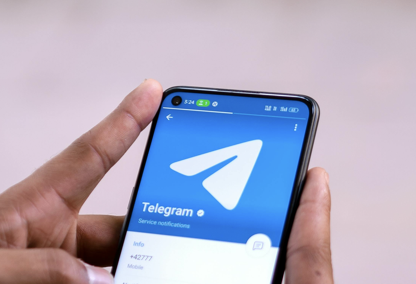 Дуров пішов на відкриту співпрацю з росією: яка роль Telegram у цьому. Читайте на UKR.NET