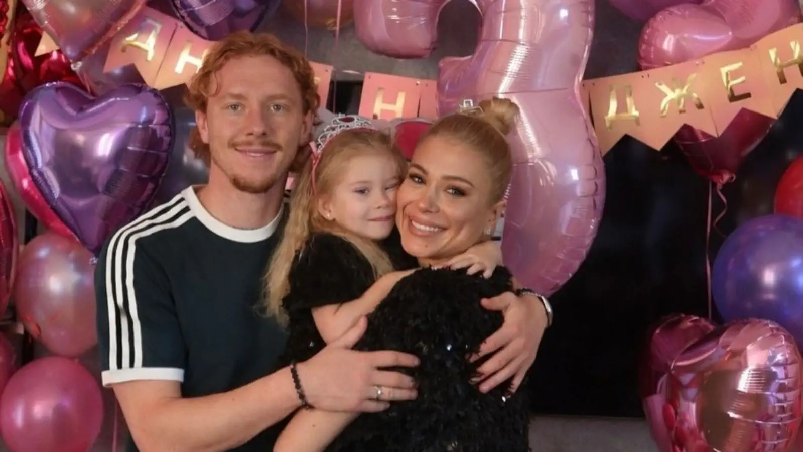 Маленький янгол. Юхим Конопля поділився яскравими фото з відзначення ...